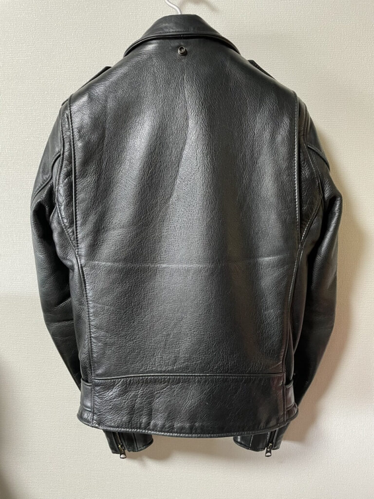 【schott 513UST】オールブラックのワンスターダブルライダースを紹介！荒々しいシボ革で不良っぽくキメる！ - スケオのアメカジ紹介ブログ